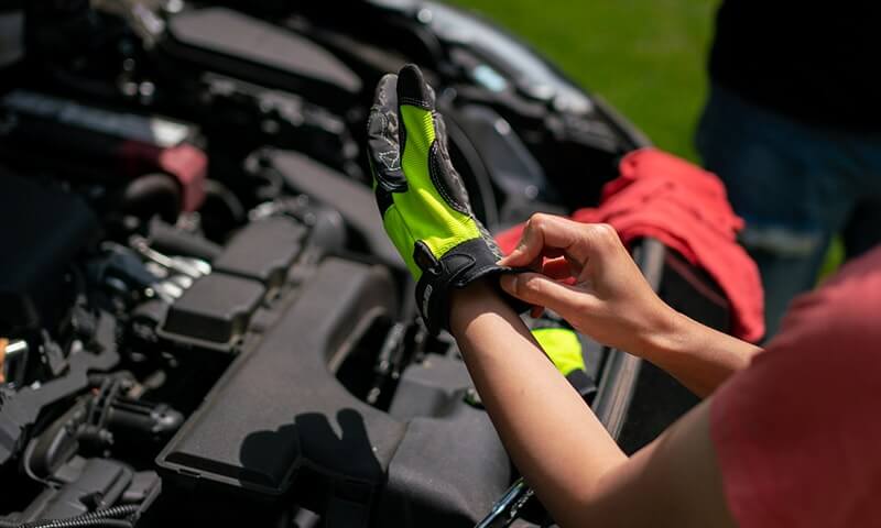 The Ultimate Guide to Car Maintenance for Beginners - FIXD