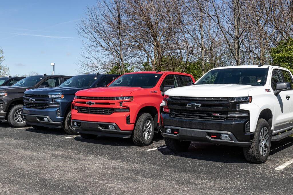 Best & Worst Years of Chevrolet Silverado - Graphs & Owner Surveys - FIXD