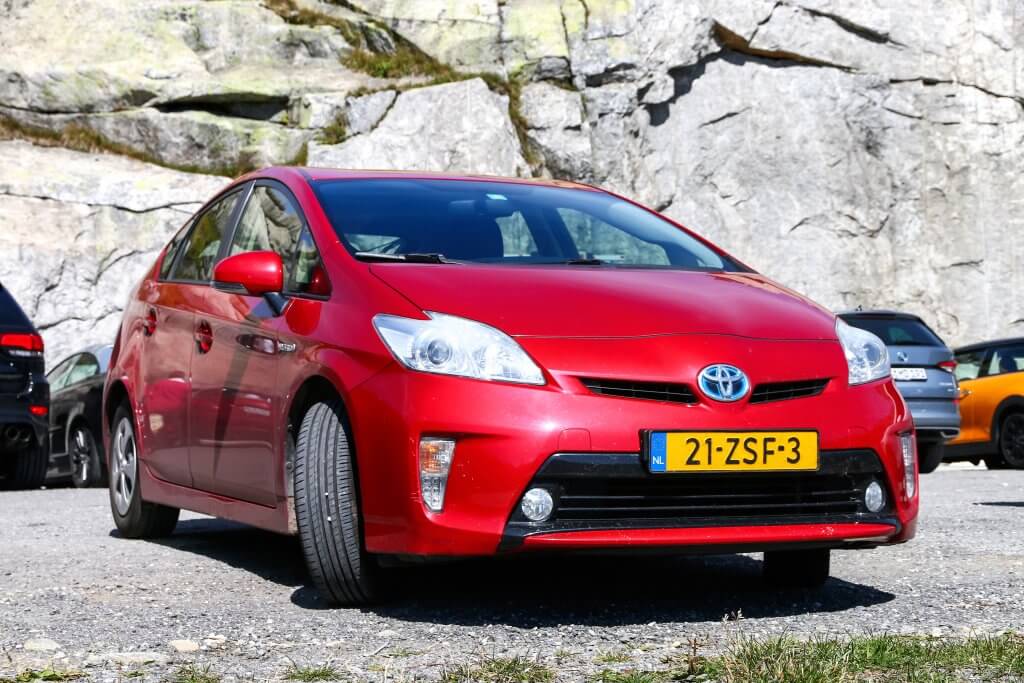Best & Worst Years of Toyota Prius - Graphs & Owner Surveys - FIXD