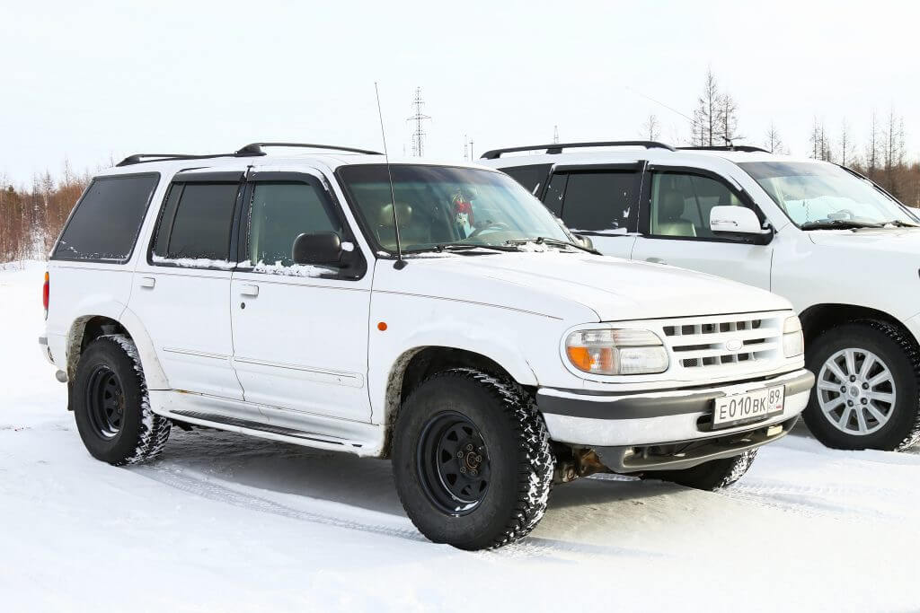 Best & Worst Years of Ford Explorer - Graphs & Owner Surveys - FIXD
