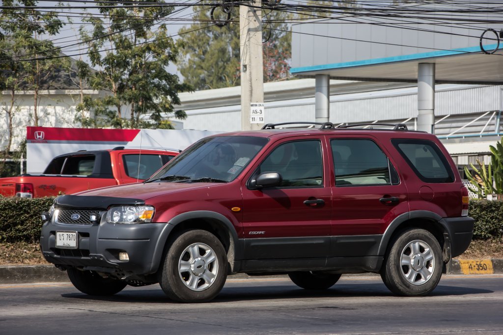 Best & Worst Years of Ford Escape - Graphs & Owner Surveys - FIXD