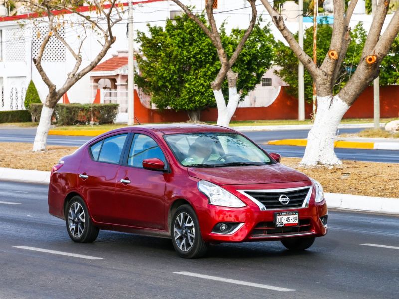 Best & Worst Years of Nissan Versa - Graphs & Owner Surveys - FIXD