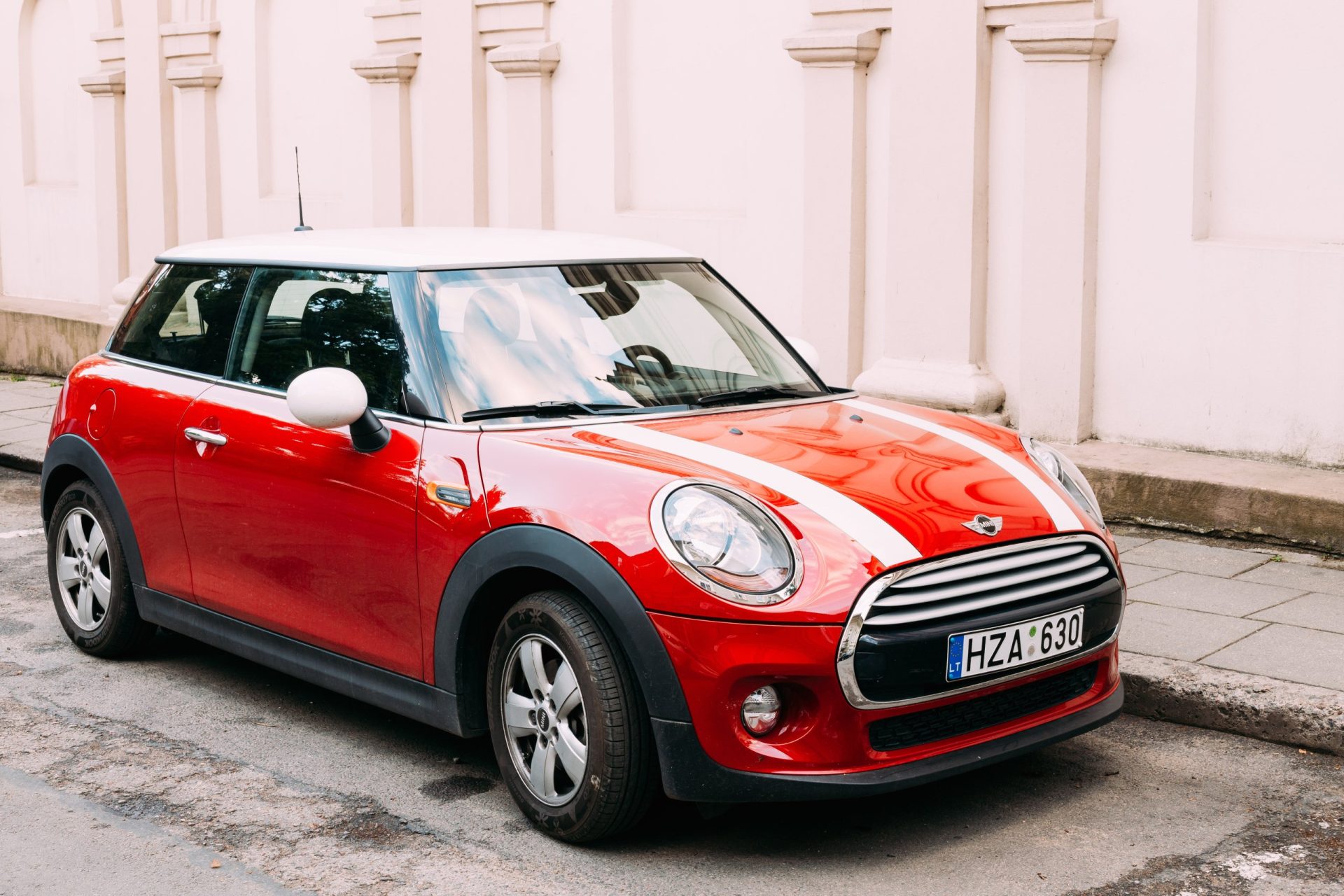 Best & Worst Years of the Mini Cooper - Graphs, Reviews, & Reliability ...